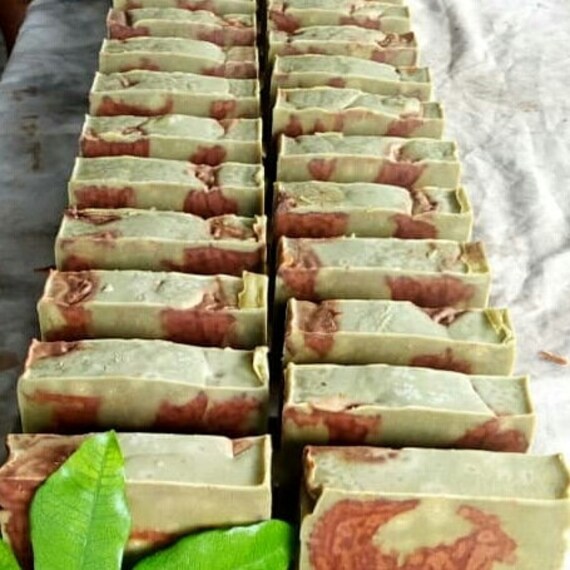 Black Velvet Tamarind Soap / Vegan / Hand Crafted/Free | Etsy