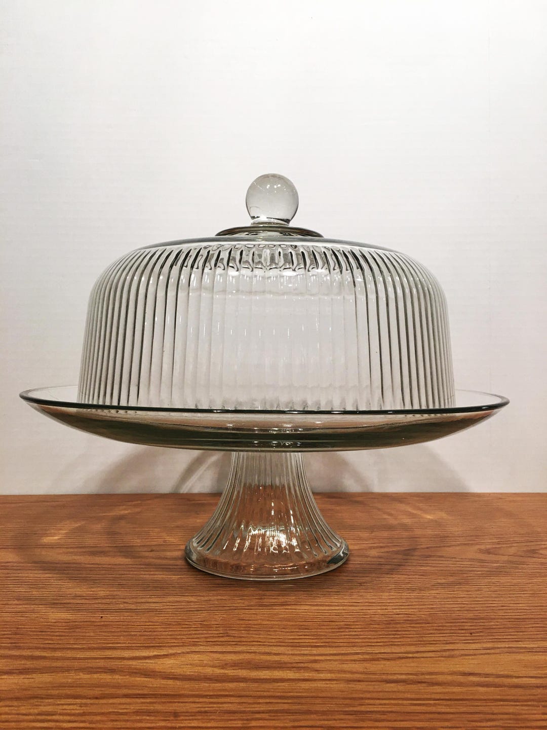 Vintage Covered Cake Stand W/ribbed Heavy Glass Dome Cover W/clear ...