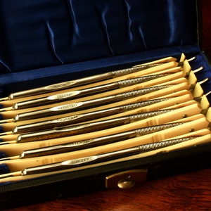 20% OFF Beautiful Seven Day Set of SCHULZE Straight Razors. Original ...