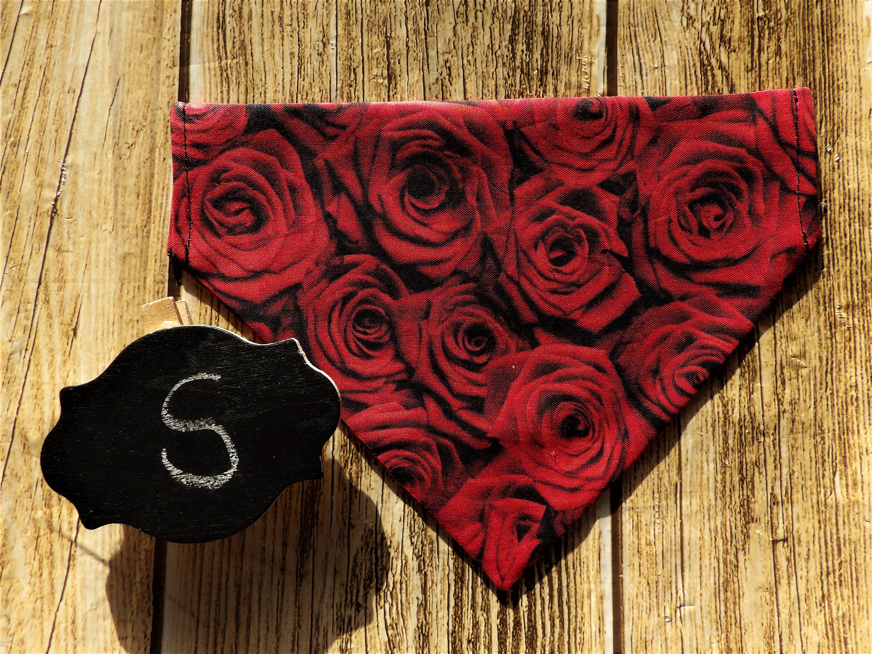 Red Roses Valentine's Day Dog Bandana. Roses Dog Bandana. Red Dog ...