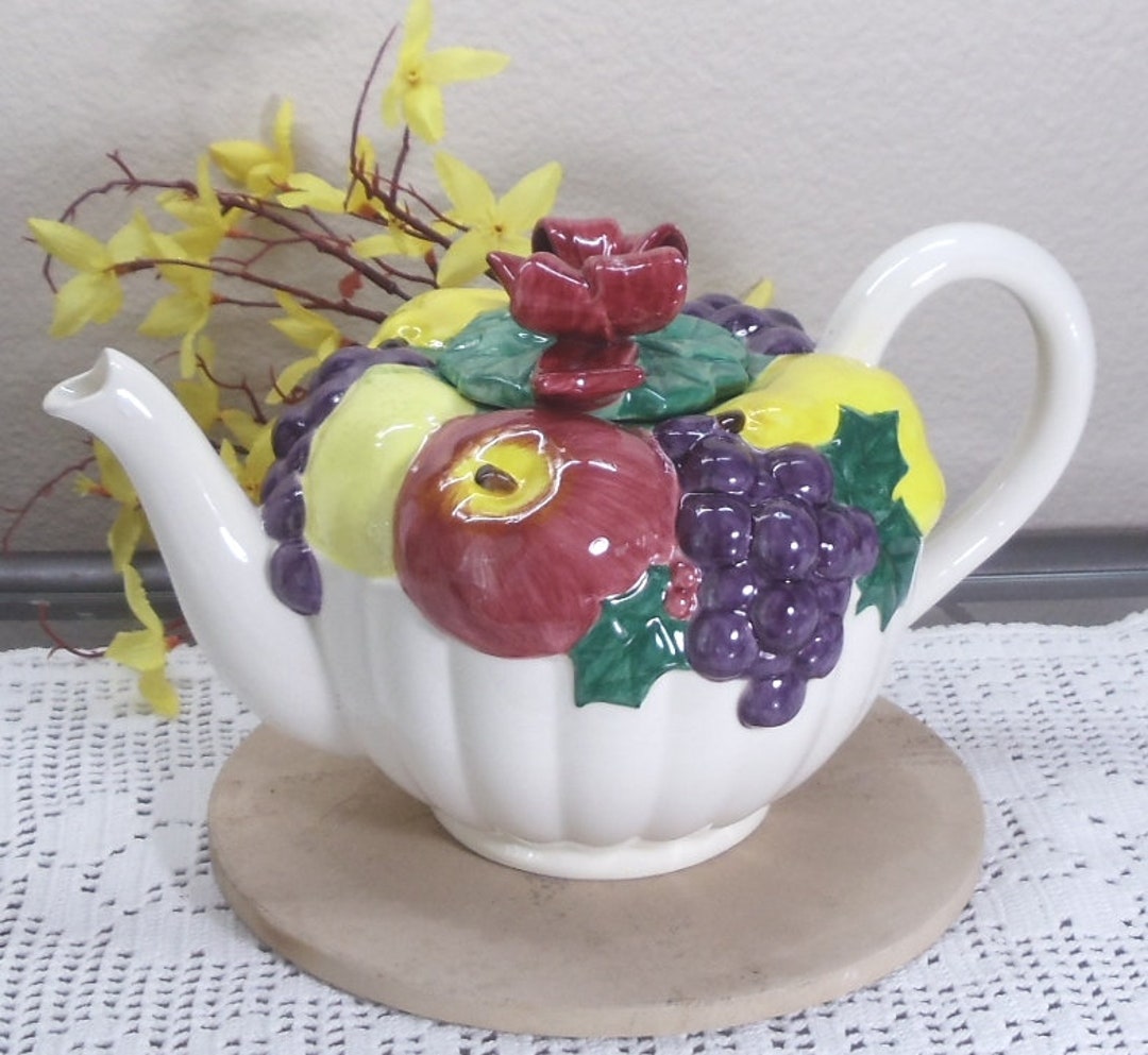 Vintage Raised Fruit Decorated Ceramic Teapot, Yellow Lemons,red Apples ...