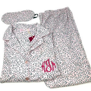 Monogrammed Women's Pajama Set, Pajama Set for Women, Personalized ...