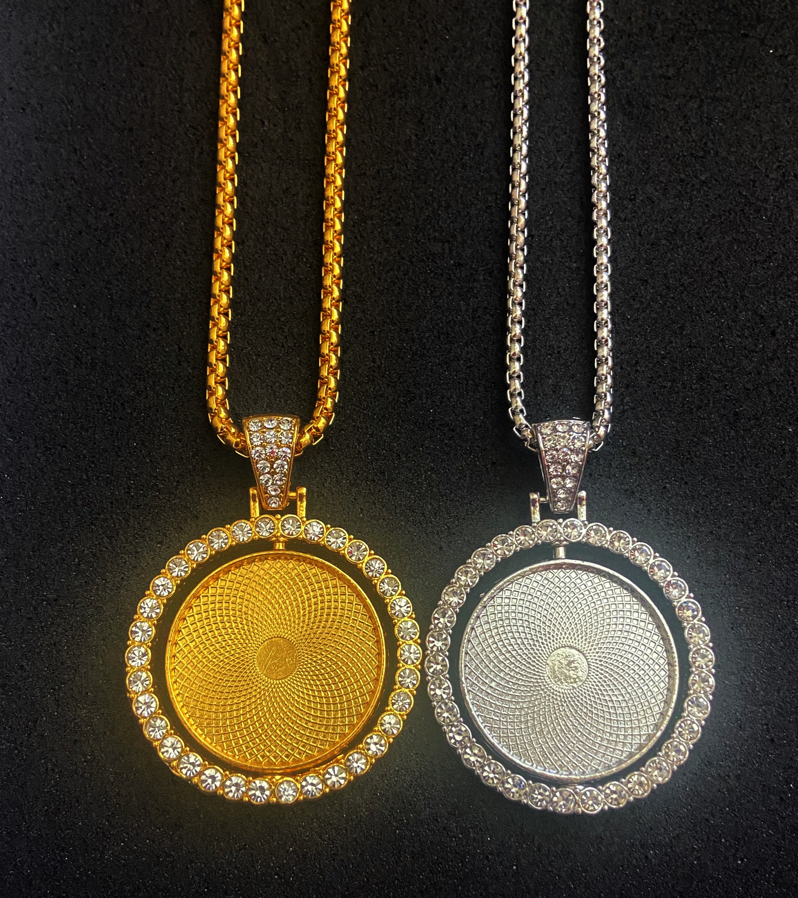 Custom Double Sided Photo Round Pendant With Chain, Cubic Zirconia, for ...
