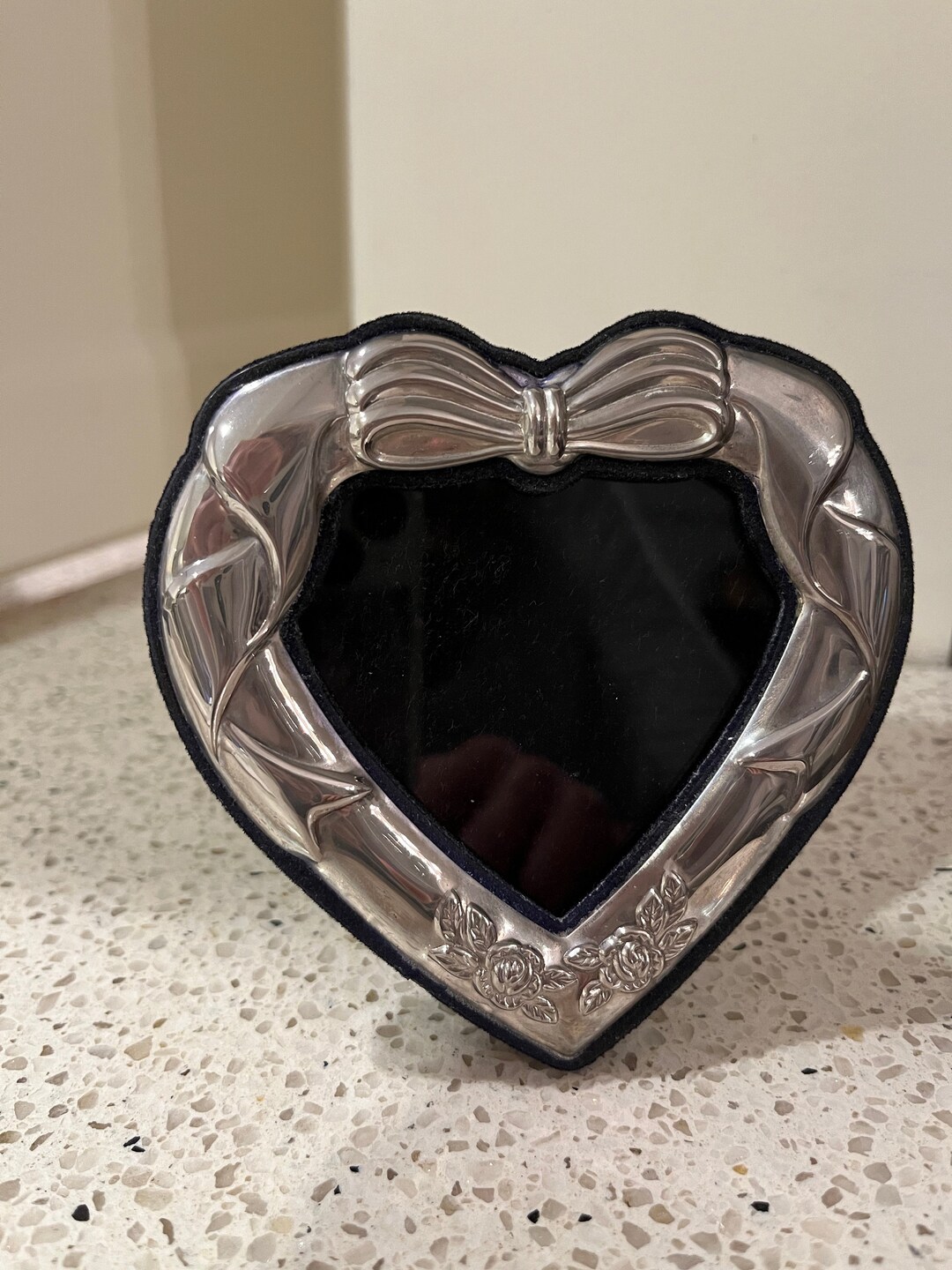 Small Silver 4 1/4 Heart Shaped Picture Frame With Bow - Etsy