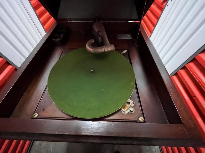 RCA Victor Victrola Talking Machine 1900 - VV-100 47470 + Many 78 RPM ...
