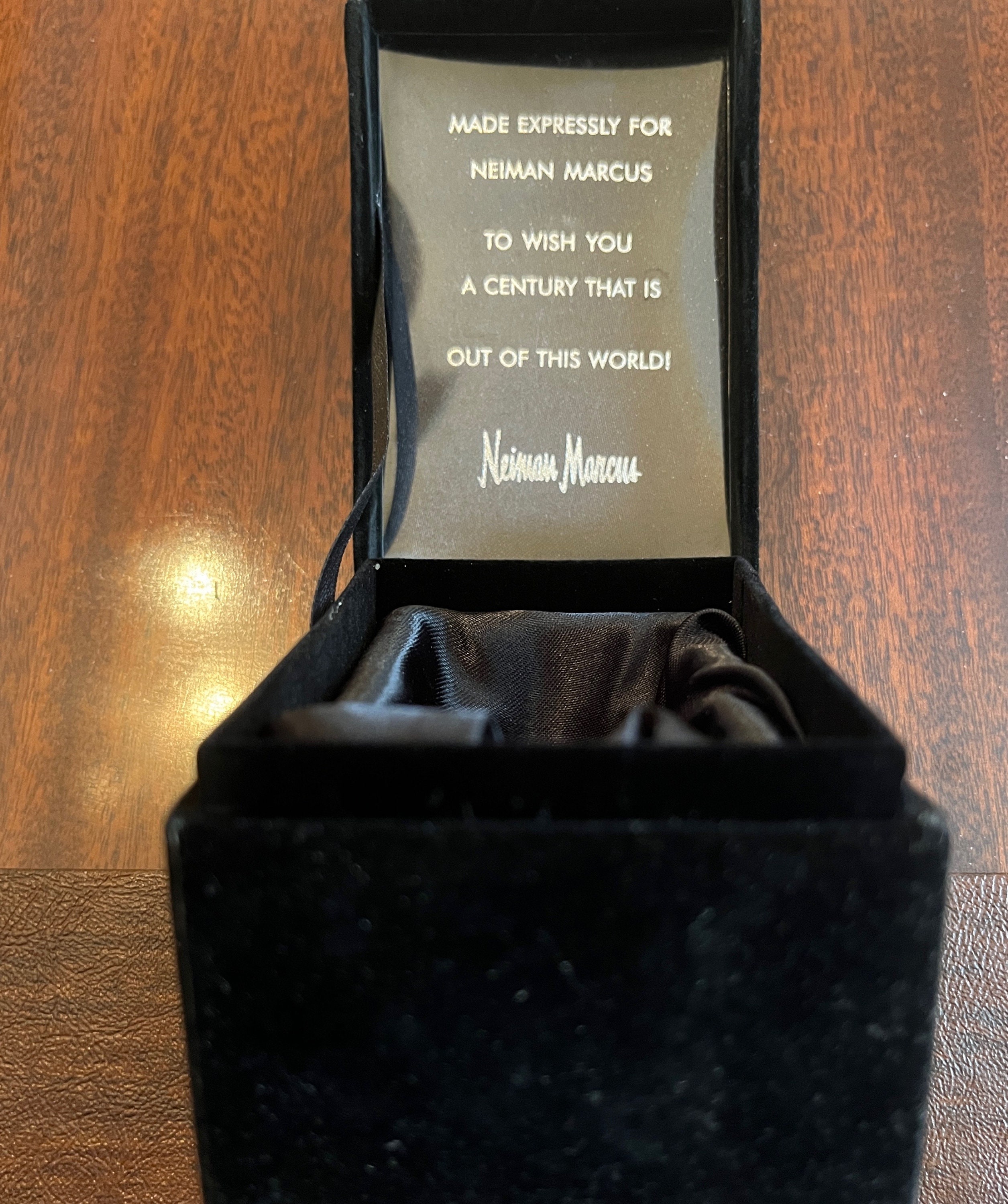 Vintage 2001 Original Neiman Marcus Silver-plate Wine Bottle Stopper ...