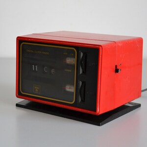 Vintage Digital Flip Roll Clock, Red Radio Alarm Clock ACEC - Etsy