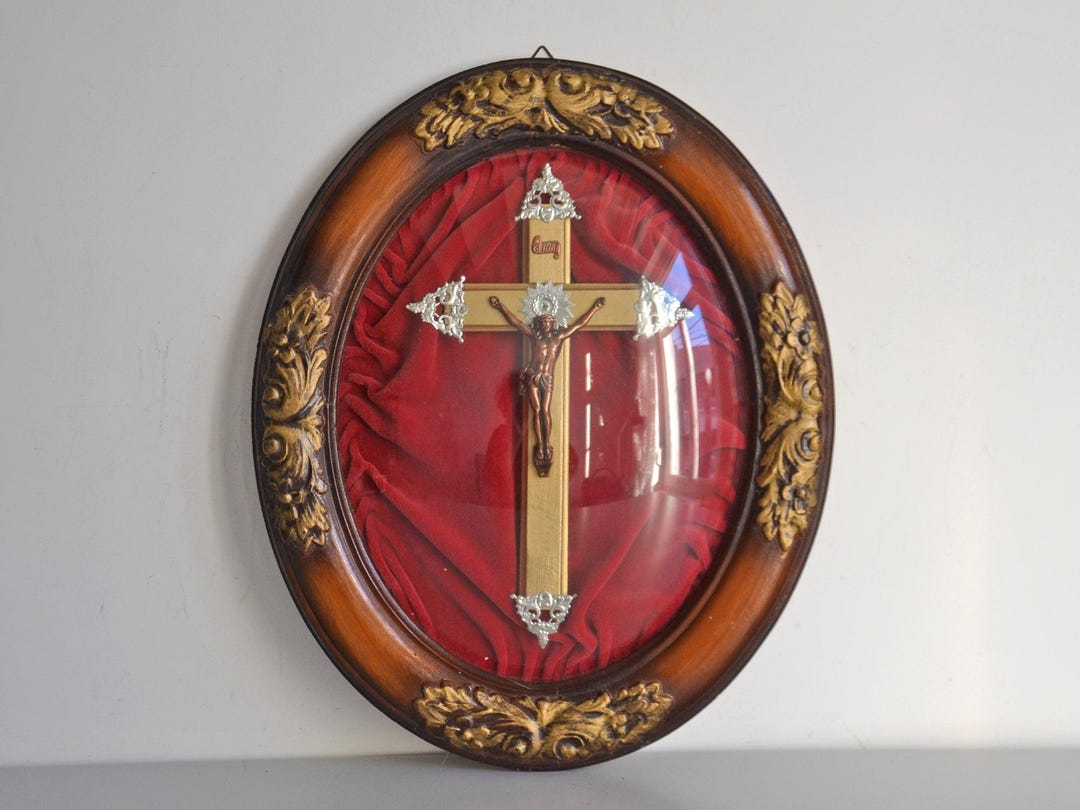 Religious Reliquary Frame With Crucifix, Convex Glass 1900, Vintage ...