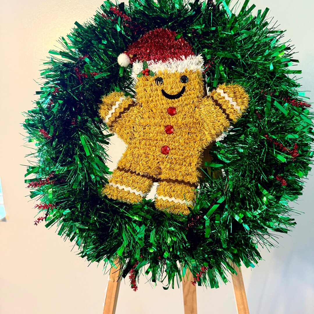 Green Tinsel Wreath, Gingerbread Boy Decor, Christmas 2024 Wreath ...