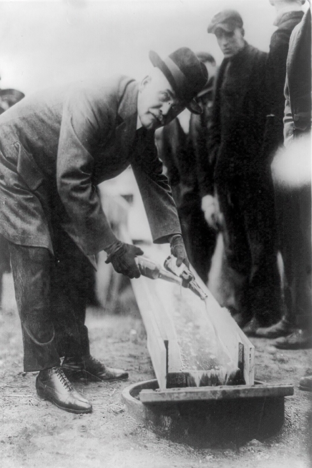 Prohibition Bust Poster - 1920's - Photo - Vintage - 18th Amendment ...