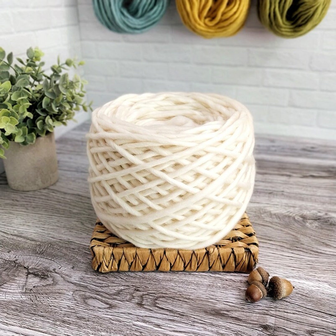 Super Bulky Ethical 7oz/ 140 Yards Merino Wool Pencil Roving, Felting ...