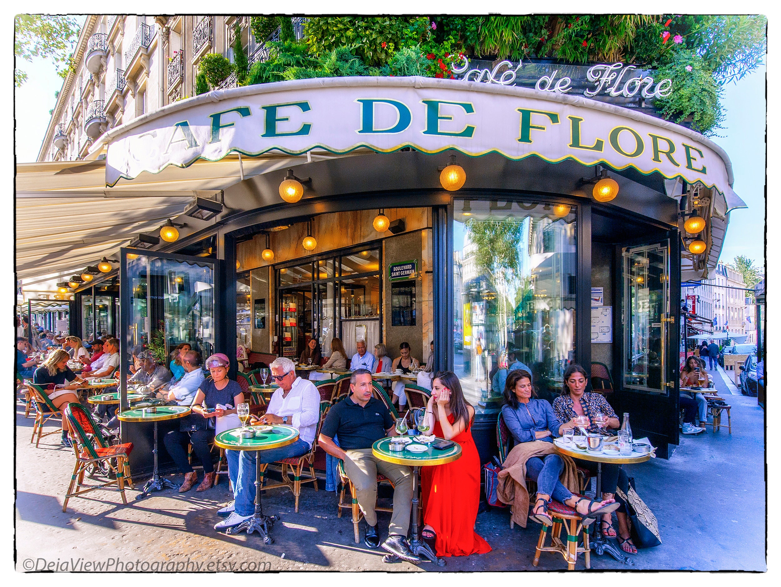 Home Decor Cafe Paris