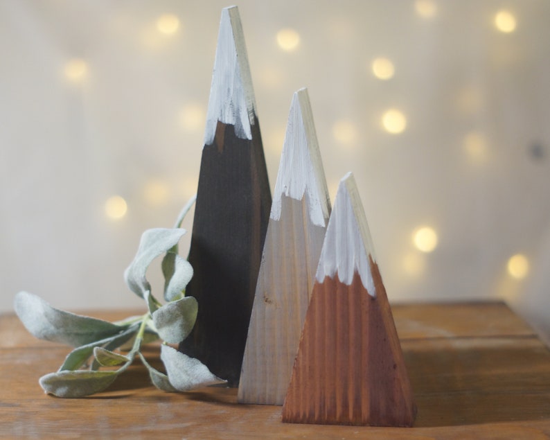 Wooden Wood Mountain Decor Set, Cabin Wanderlust, Monochrome Farmhouse ...