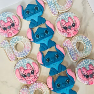 Custom Sugar Cookies / Hawaiian Character W/ Age Cookies - Etsy