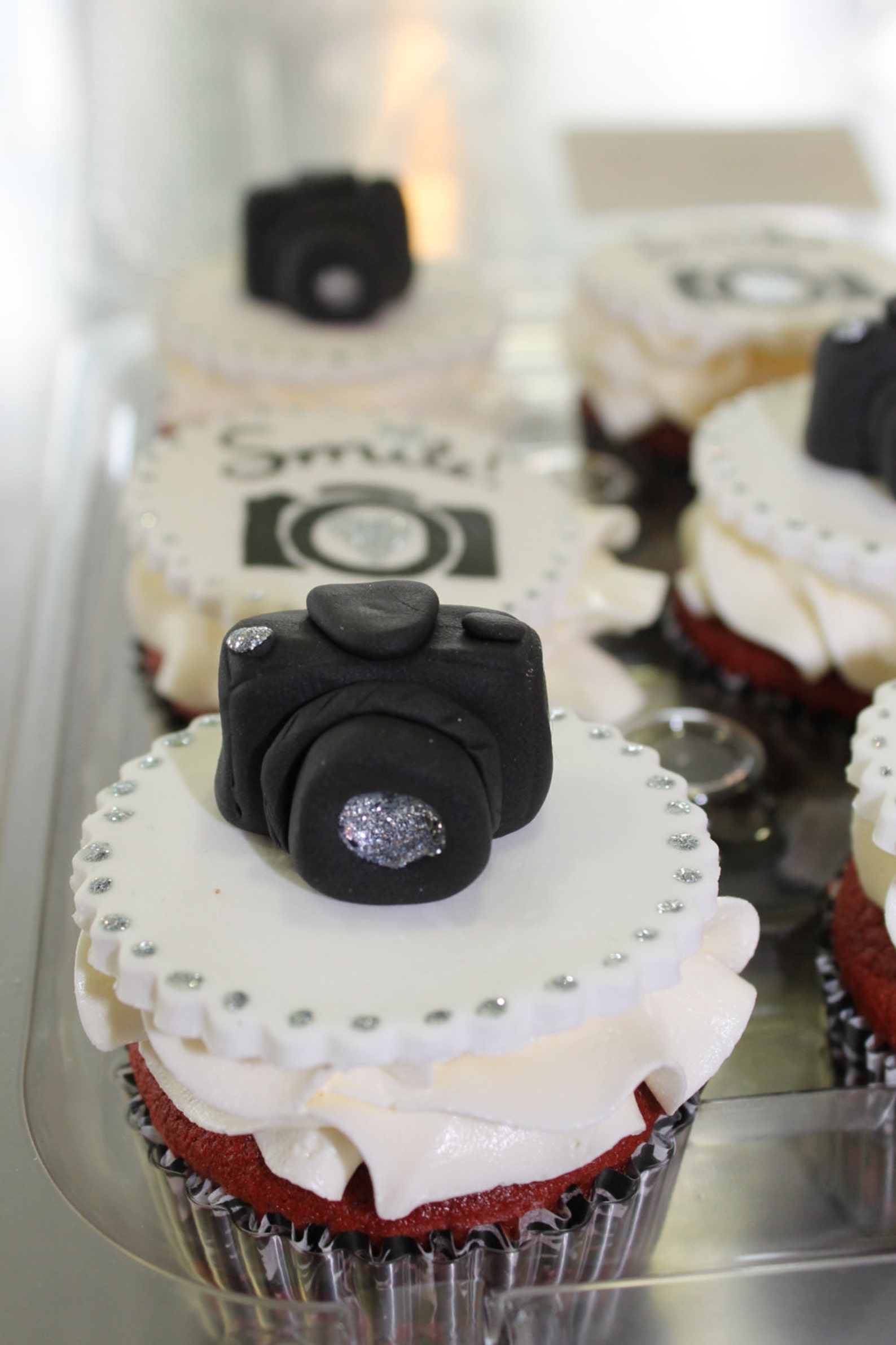 Camera Cupcake Toppers/party Favors 1 Dozen - Etsy