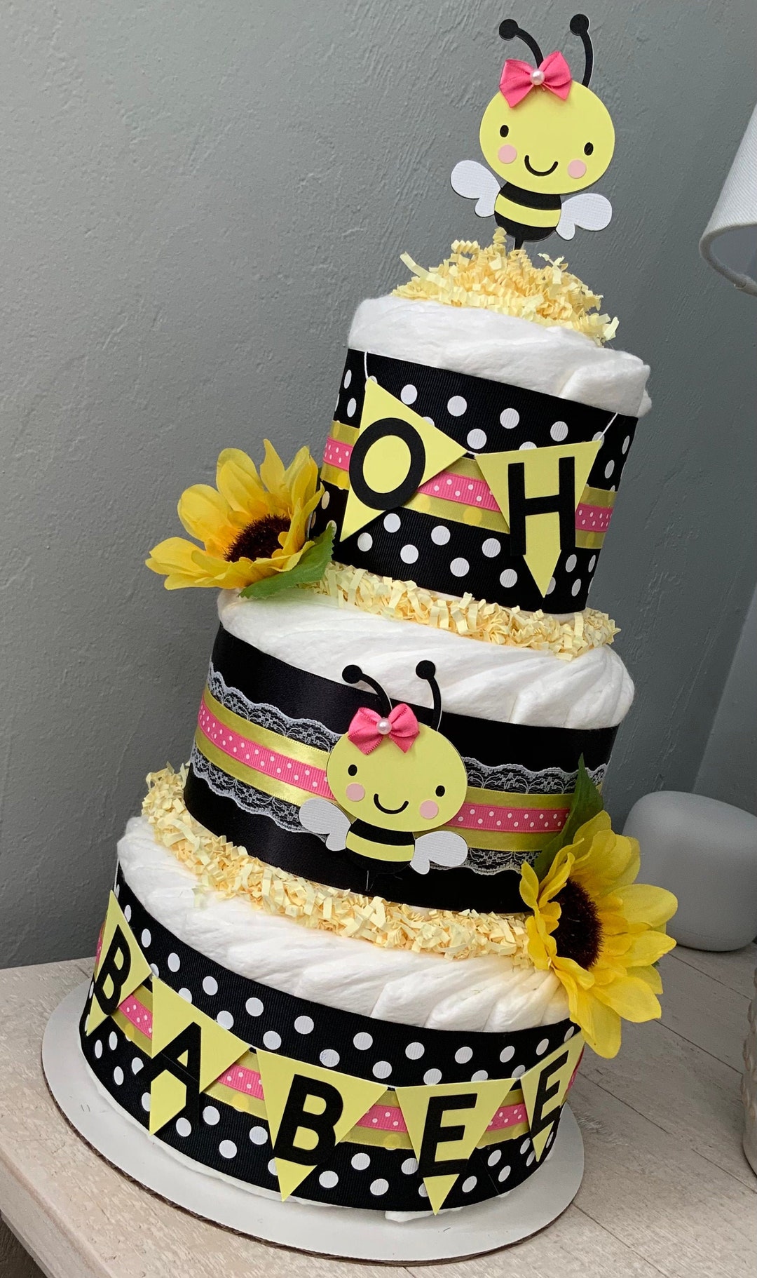 Bumble Bee Diaper Cake/bumblebee Baby Shower Cente/rustic Bumblebee ...
