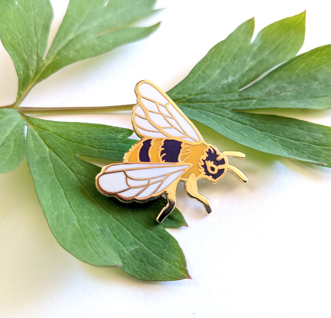 Honey Bee Gold Plated Hard Enamel Pin - Etsy