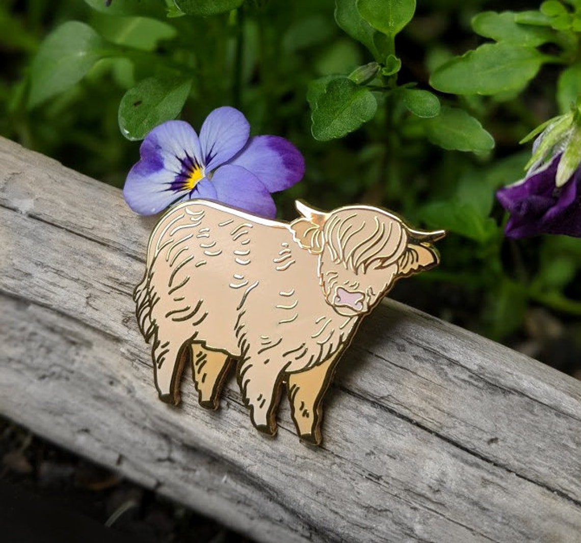 Highland Cow Hard Enamel Pin | Etsy Canada