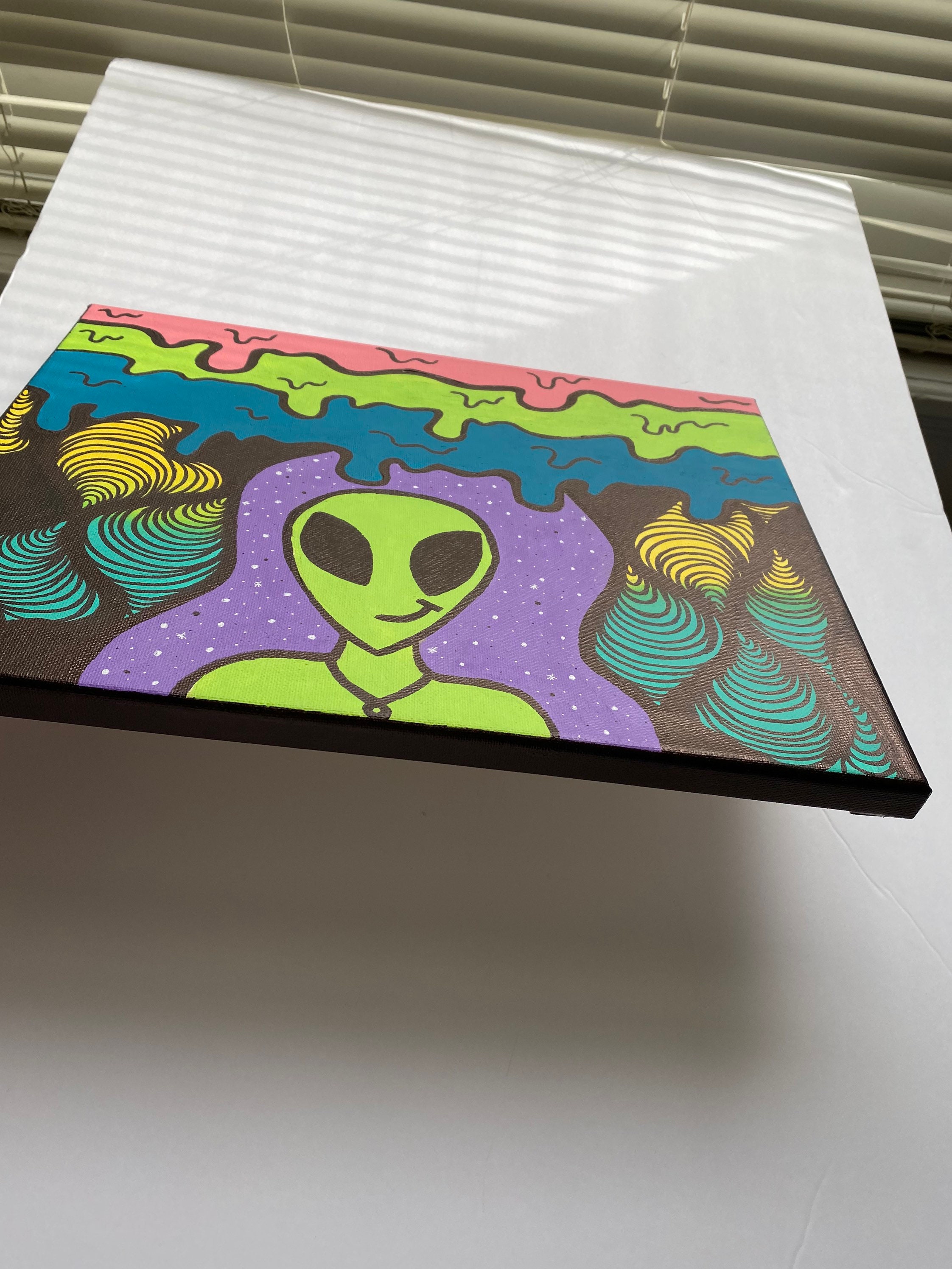 Trippy Drippy Alien - Etsy