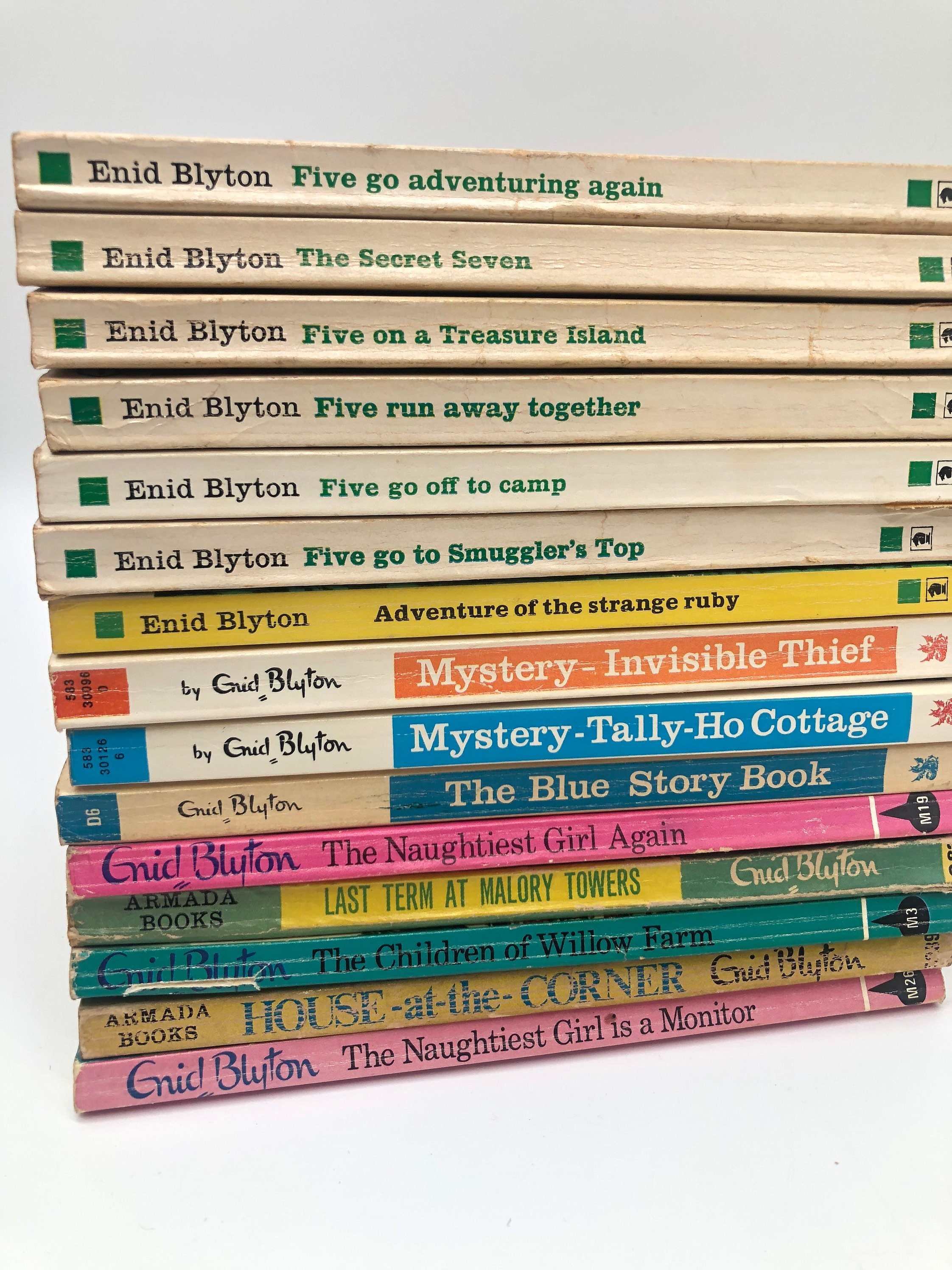 Elija uno de los libros de Enid Blyton: publicados en - Etsy España