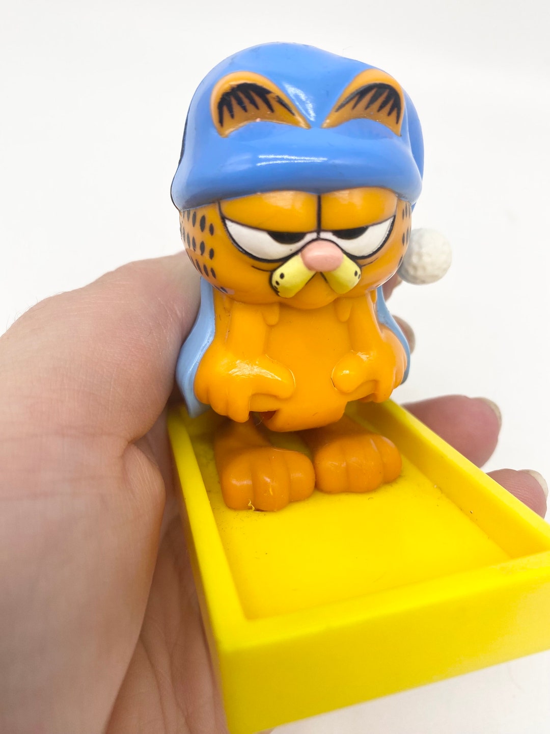 Garfield the Cat Windup Wind up Sleeping Vintage Toy Working 1981 - Etsy