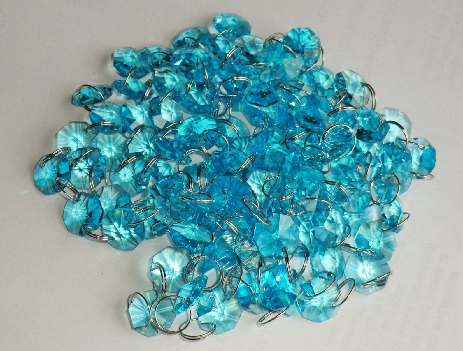14mm Turquoise Teal OR Blue Octagon Chandelier Drops Glass Light Parts ...