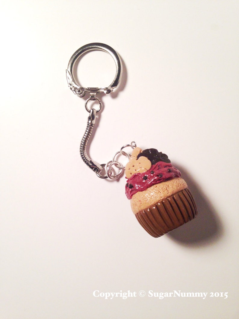 Cupcake Key Chain, Clay Cupcakes, Polymer Clay, Tiny Clay Food, Clay ...