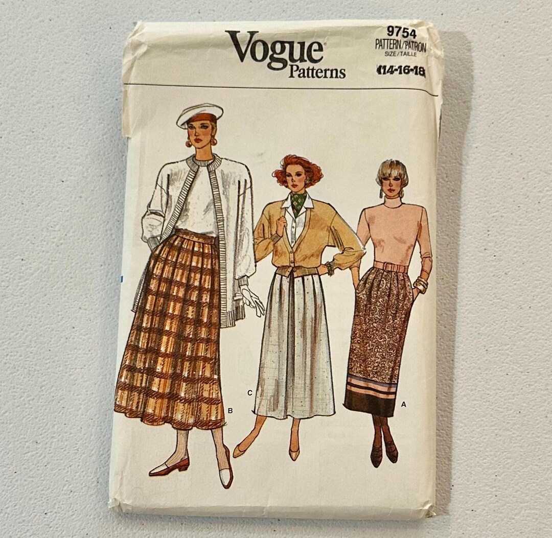 Vogue 9754 Pleated Skirt Sewing Pattern With Pockets - Size 14-18 - Etsy