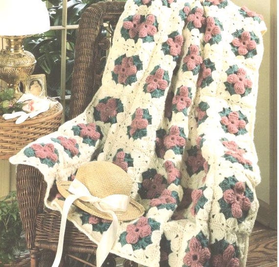 Dogwood Flower Knitting Pattern