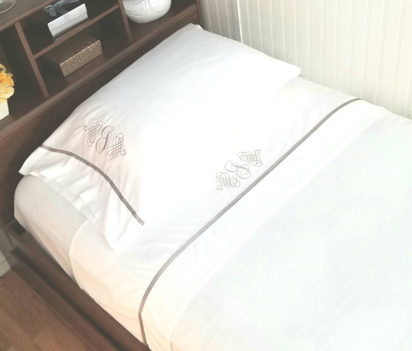 Monogrammed Sheet Set Custom Embroidery Monogrammed - Etsy