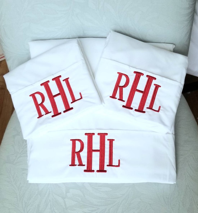 Monogrammed White Sheet Set Custom Embroidery Monogrammed Bedding Queen ...
