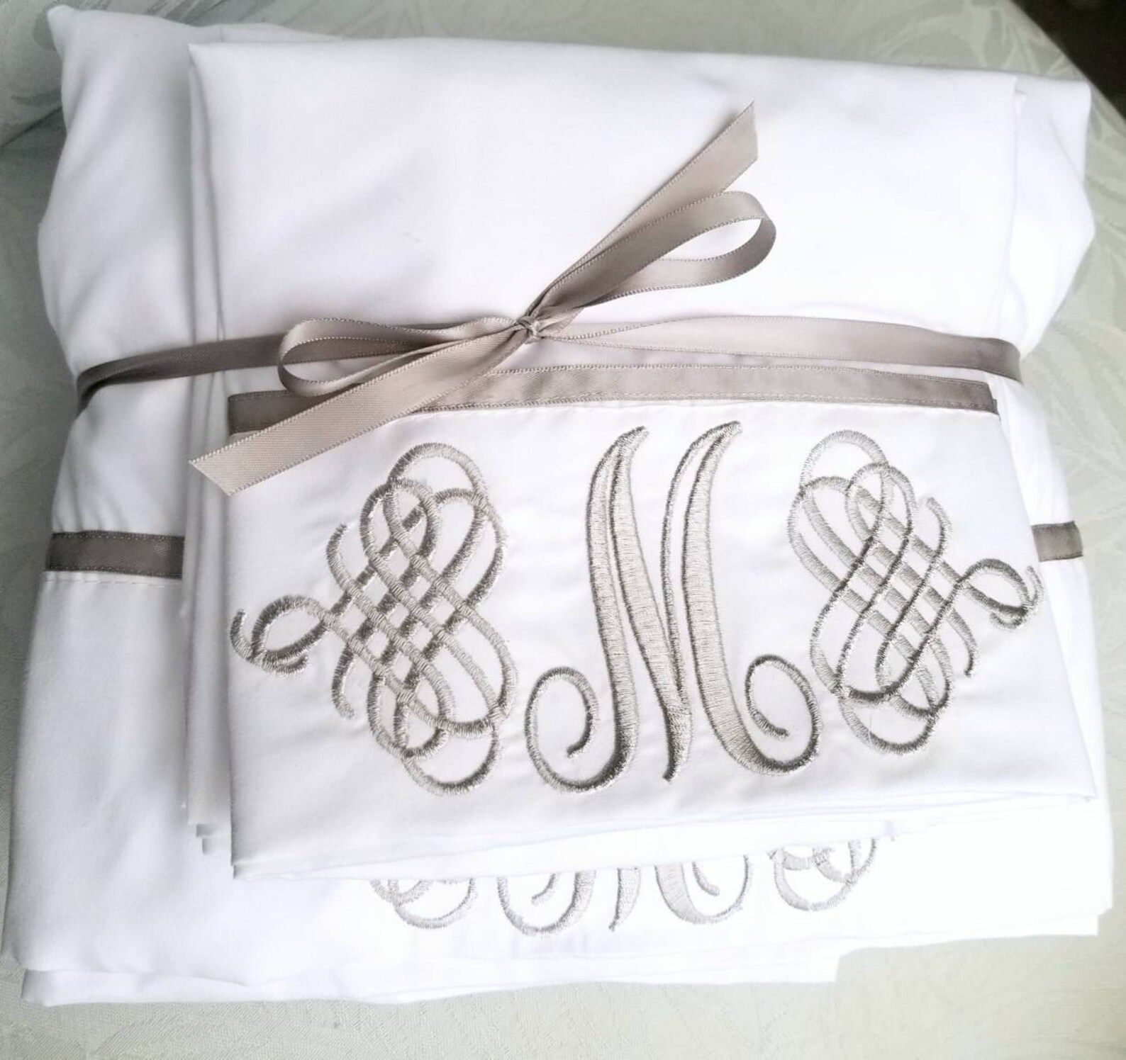 Monogrammed Sheet Set Custom Embroidery Monogrammed - Etsy
