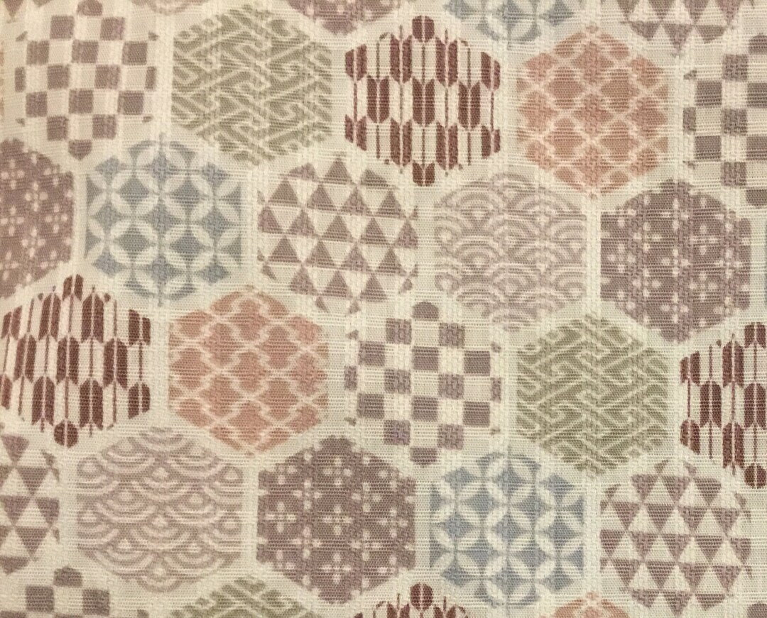Sold by Fat Quarter Cut Multi Pastel Cotton Dobby Small Octagon Design ...