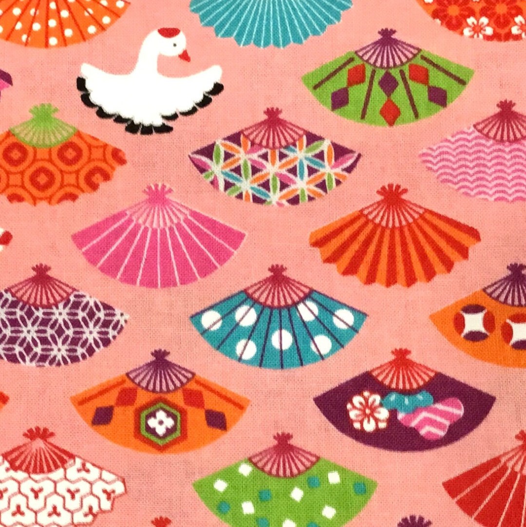 Japanese Uchiwa Fans Fabric in Pink - Etsy