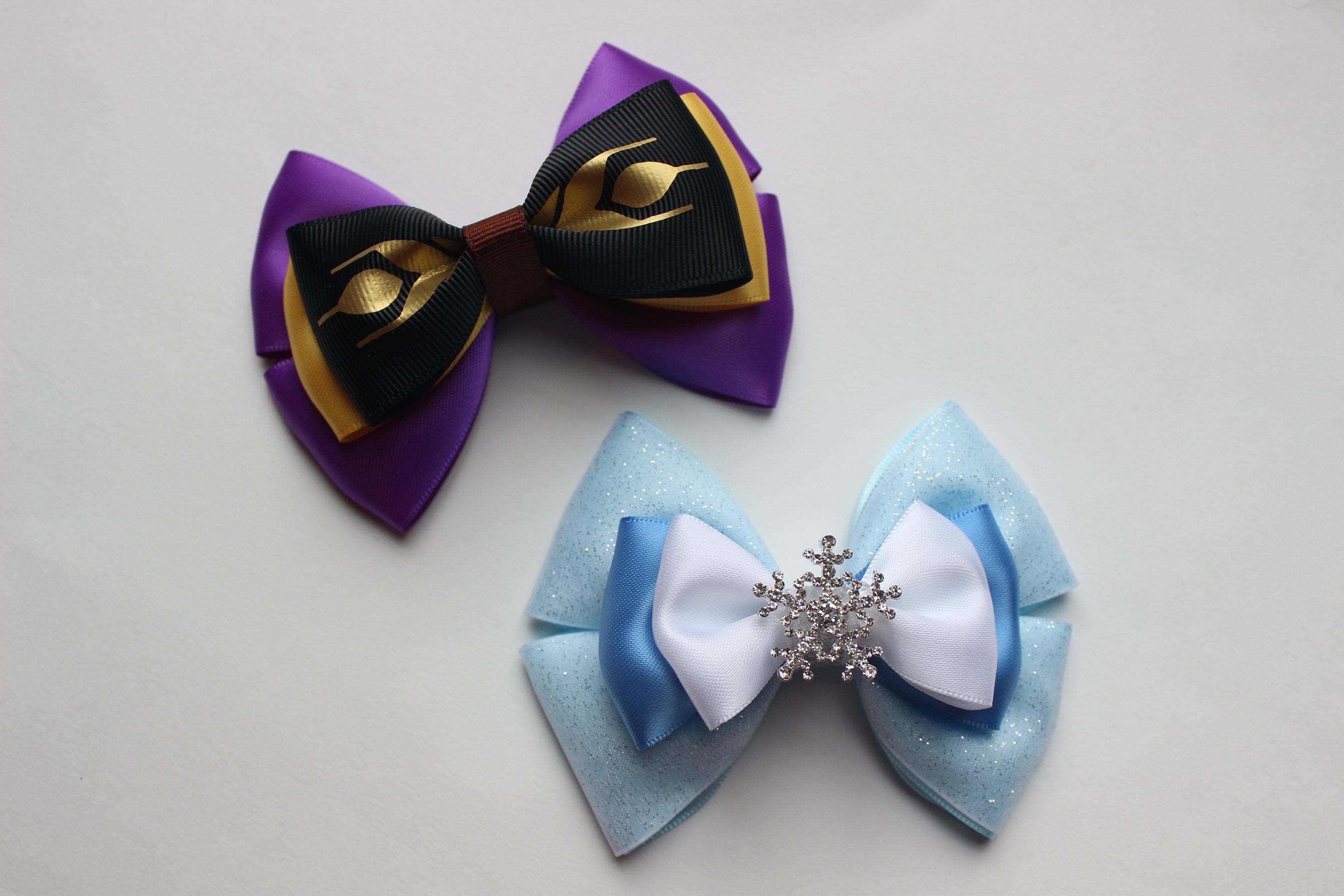 Snow Princess Anna Frozen 2 Inspired Bow - Etsy
