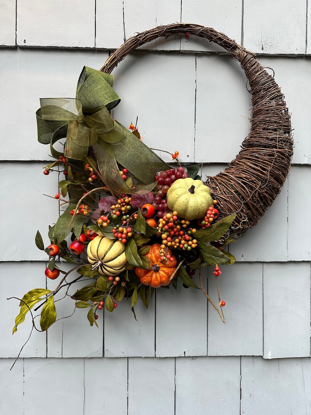 Cornucopia Thanksgiving Wreath, Rustic Fall Berries & Gourds - Etsy