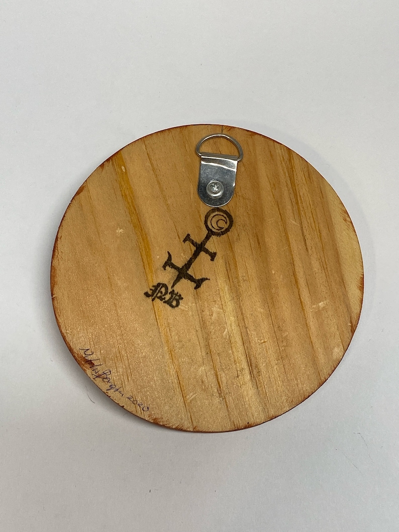 Monty Python and the Holy Grail Black Knight Coat of Arms Boar Crest ...