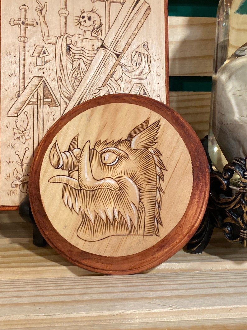 Monty Python And The Holy Grail Black Knight Coat Of Arms Boar Crest Reproduction Pyrography