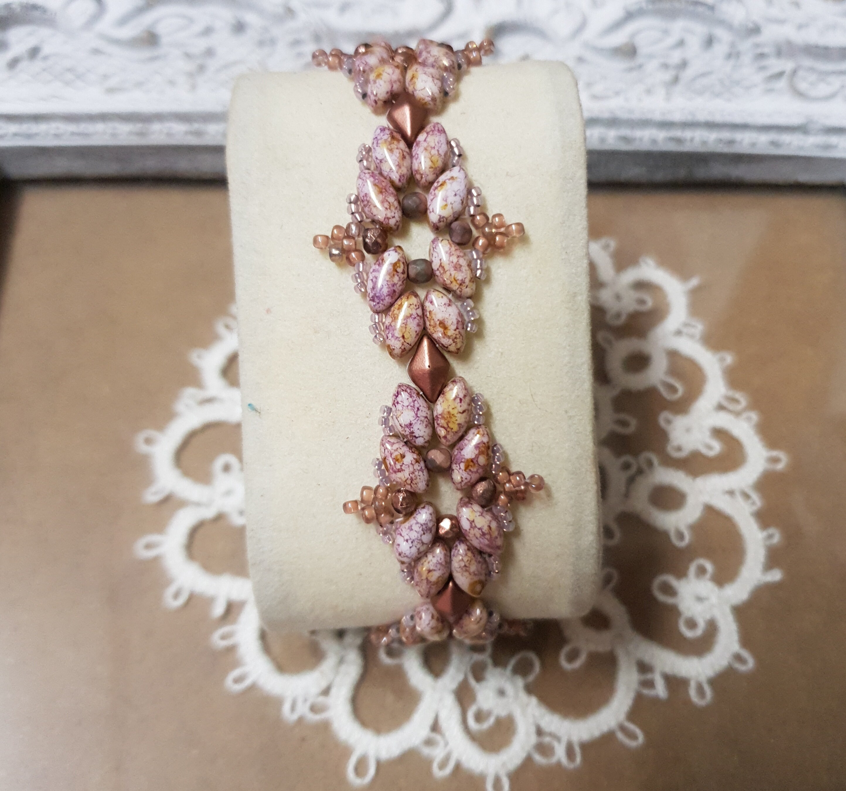 Queen Victoria Bracelet Pattern - Etsy