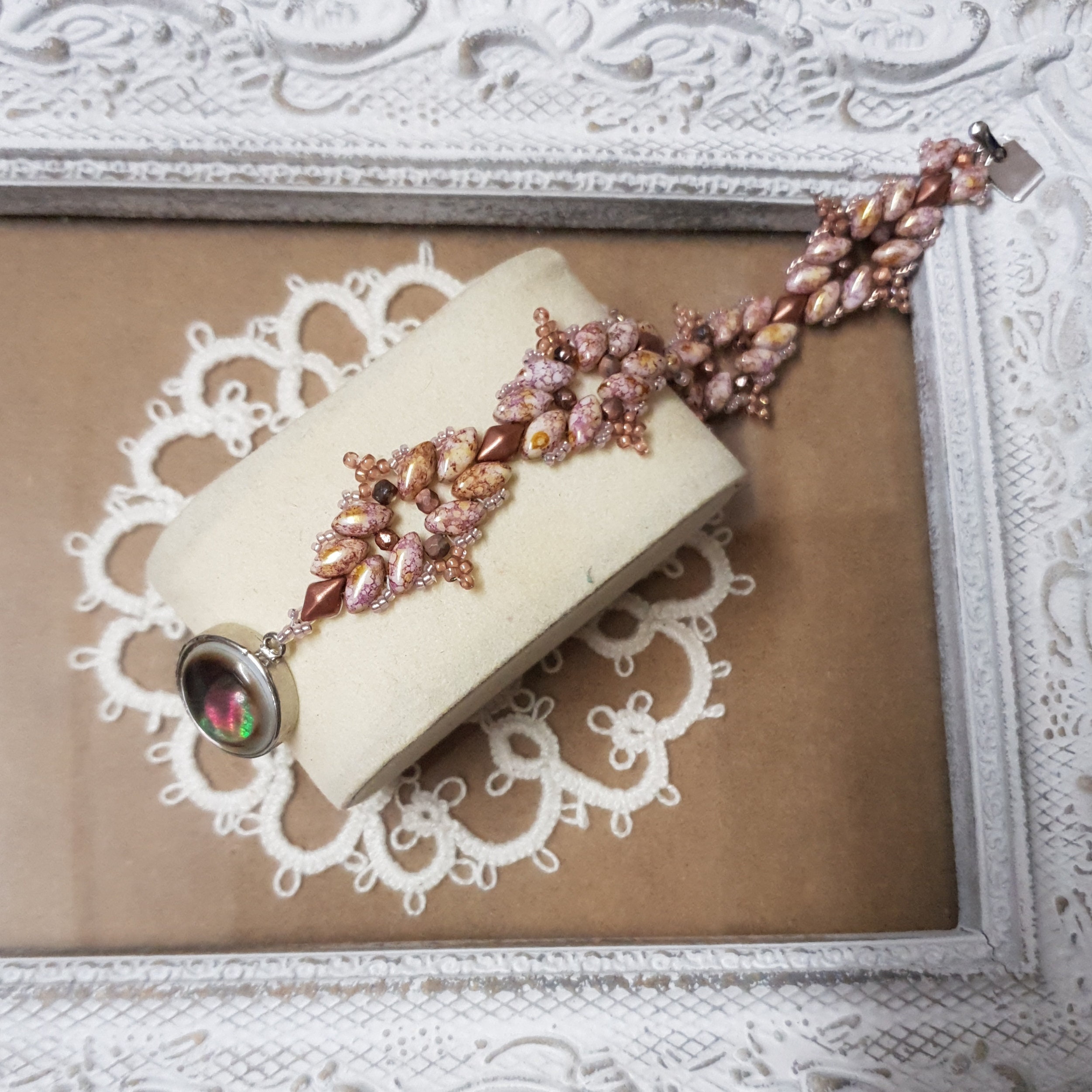 Queen Victoria Bracelet Pattern - Etsy