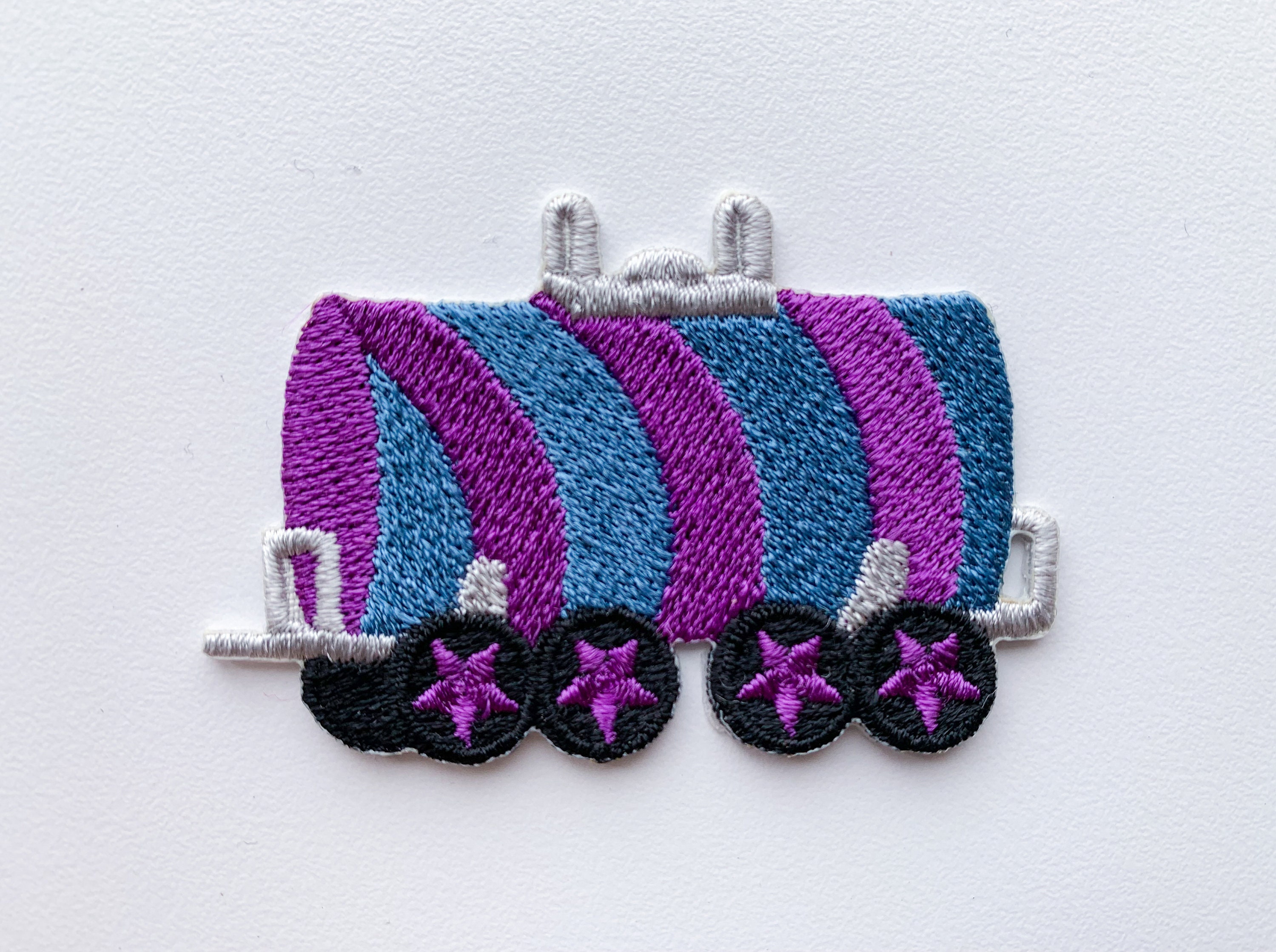 Train Embroidered Iron-on Patches, Train Embroidery Applique Badge ...