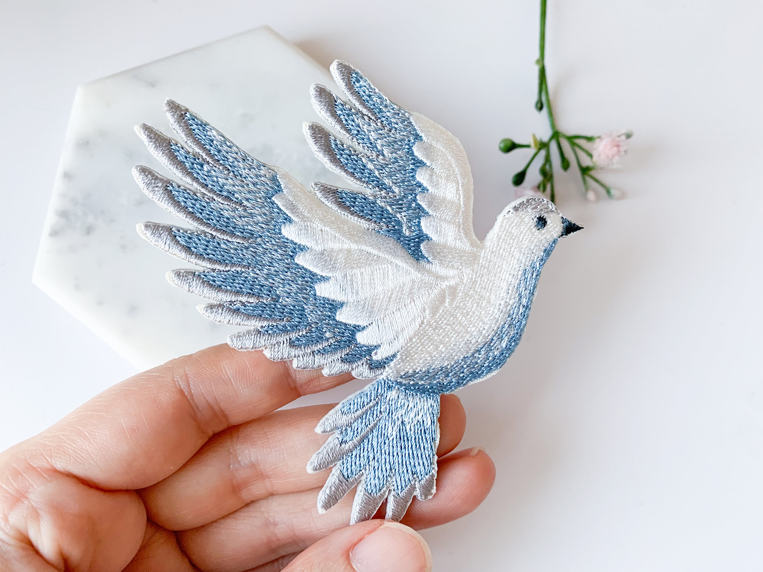 Peace Dove Bird Iron on Patch, Bird Embroidered Dove Applique Badge ...