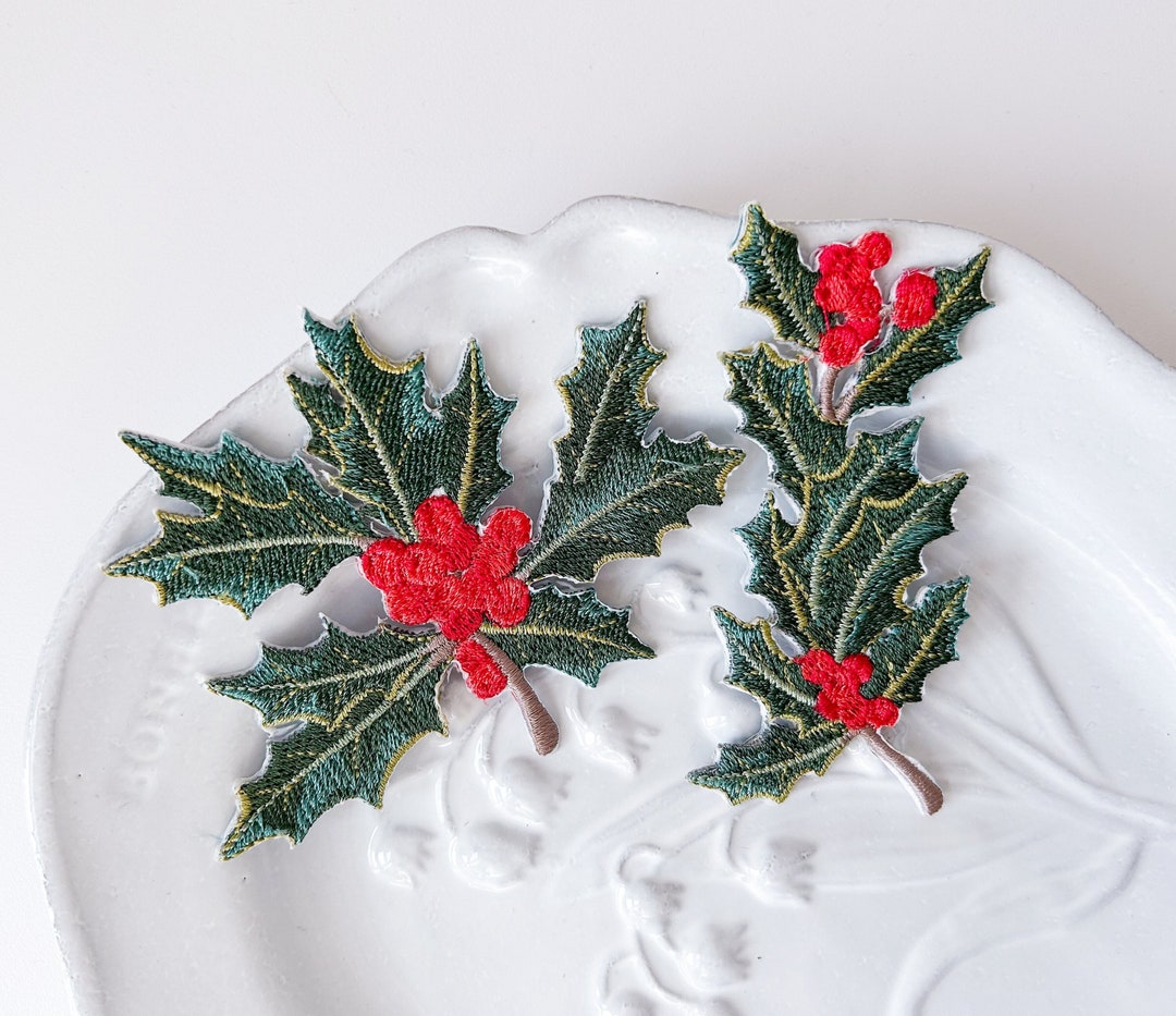 Mistletoe Iron on Patches, Christmas Embroidered Patch, Mistletoe ...