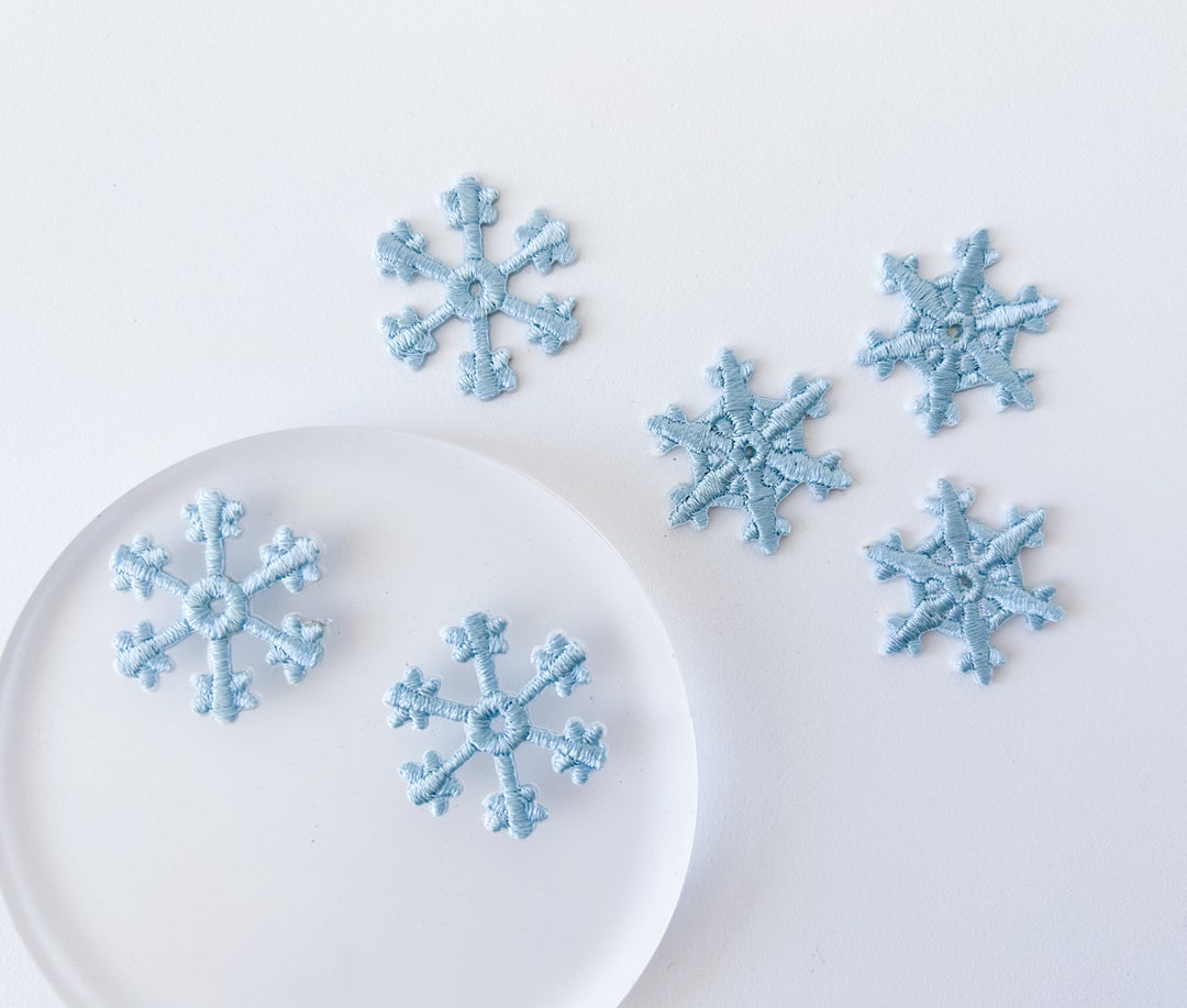 Snowflake Iron-on Patches: Set of Embroidered Winter Appliques for ...