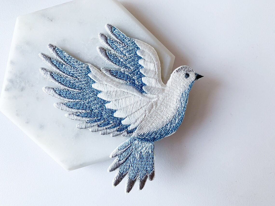 Peace Dove Bird Iron on Patch, Bird Embroidered Dove Applique Badge ...