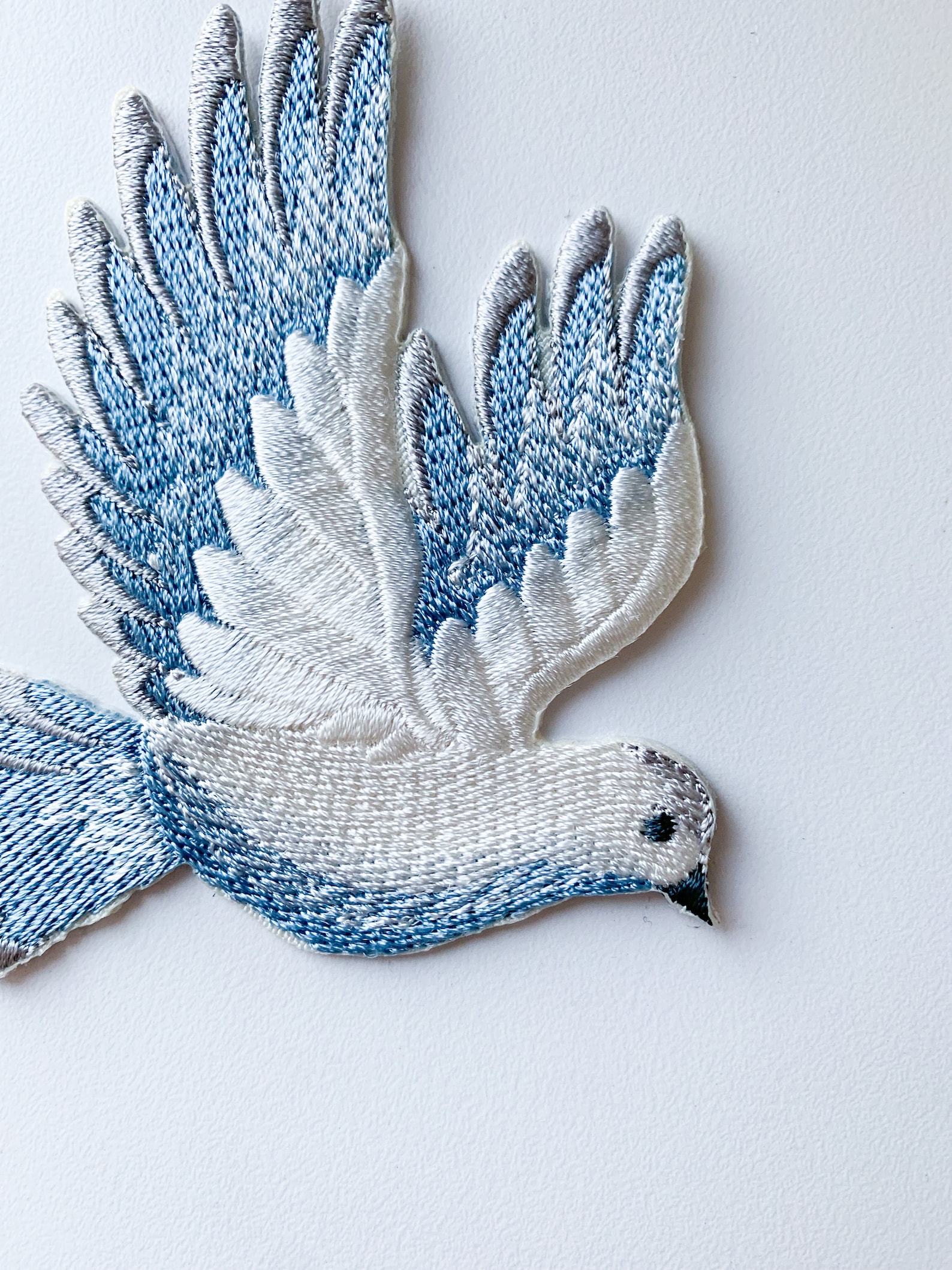 Peace Dove Bird Iron on Patch, Bird Embroidered Dove Applique Badge ...