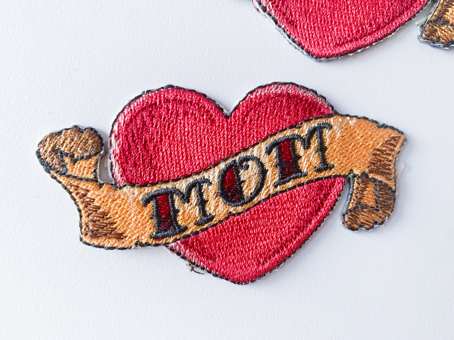 Mom Embroidered Patch, Tattoo Red Heart Iron on Patch, Mother's Day ...