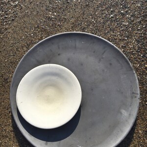 Round Charcoal Concrete Serving Platter Plate - Etsy