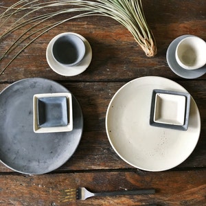 Round Natural Unpigmented Concrete Serving Platter Plate - Etsy