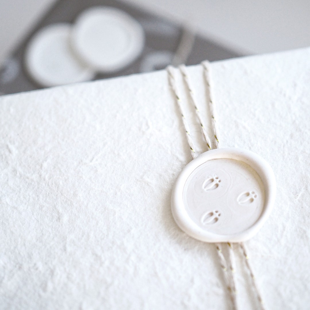 Reindeer Hoof Prints in Snow Wax Stamp, Holiday Wrap Seal, Festive DIY ...